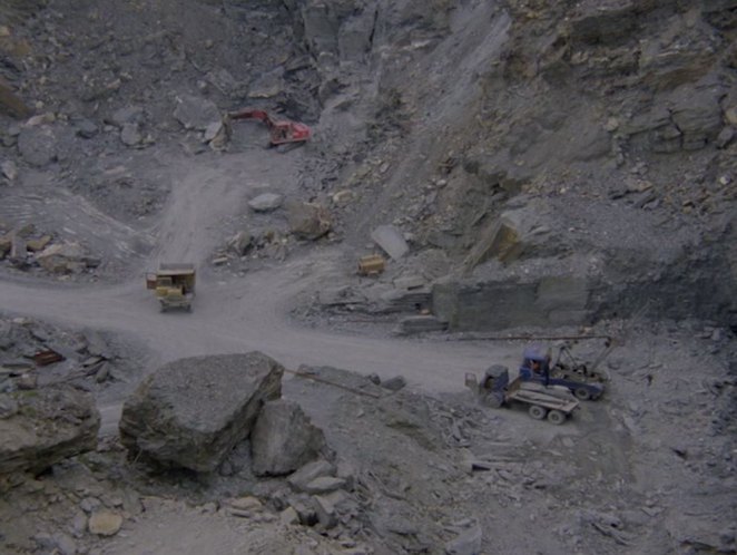 IMCDb.org: 1971 Aveling-Barford SL 340 in "One Hour to Zero, 1976"