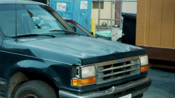 IMCDb.org: 1991 Ford Explorer XLT [UN46] in "NCIS: Los Angeles, 2009-2023"