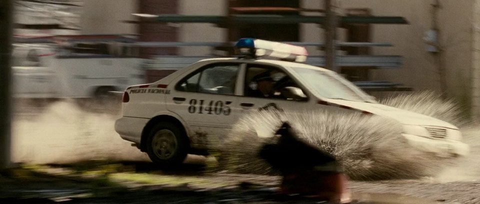 IMCDb.org: 1995 Nissan Sentra [B14] in "Contraband, 2012"