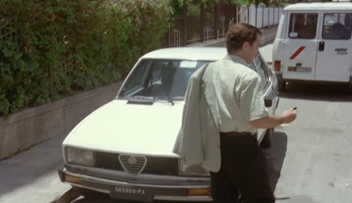 IMCDb.org: 1982 Fiat Ducato 1a serie [280] in "Giovanni Falcone, 1993"
