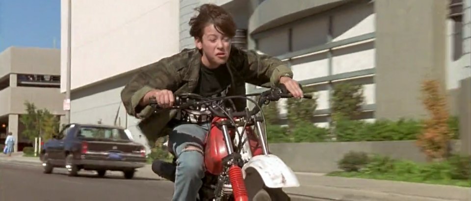 IMCDb.org: 1985 Oldsmobile Cutlass Supreme in "Terminator 2: Judgment ...