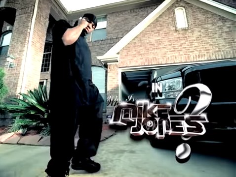 IMCDb.org: 2002 Ford Excursion [UW137] in "Mike Jones: Back Then, 2004"