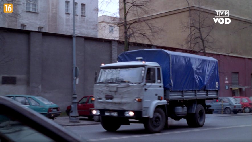 IMCDb.org: 1988 Polski Fiat 126p 650 E [126A.1] in "Ekstradycja 2, 1996"