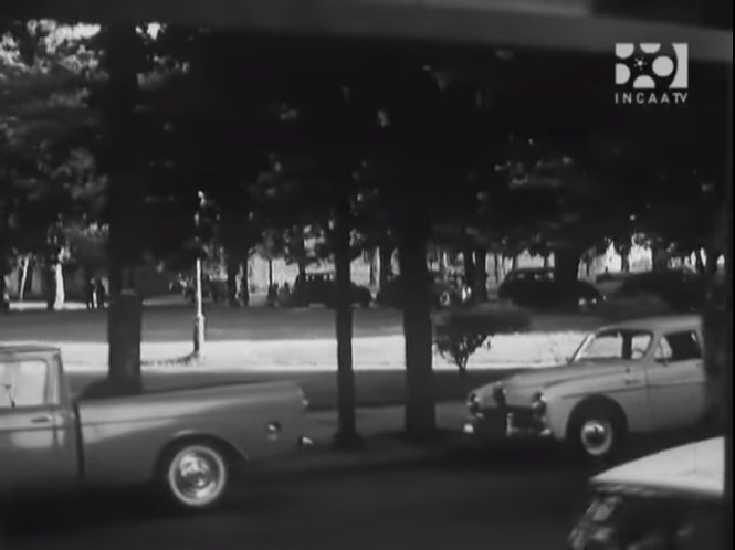 IMCDb.org: Studebaker Champ in "La herencia, 1964"
