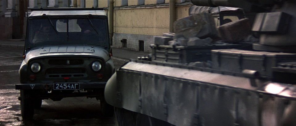 IMCDb.org: 1986 UAZ 3151 in "GoldenEye, 1995"