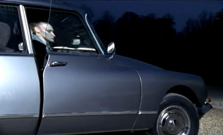 IMCDb.org: 1971 Citroën DS 21 Pallas in "Muse: Unintended, 2000"