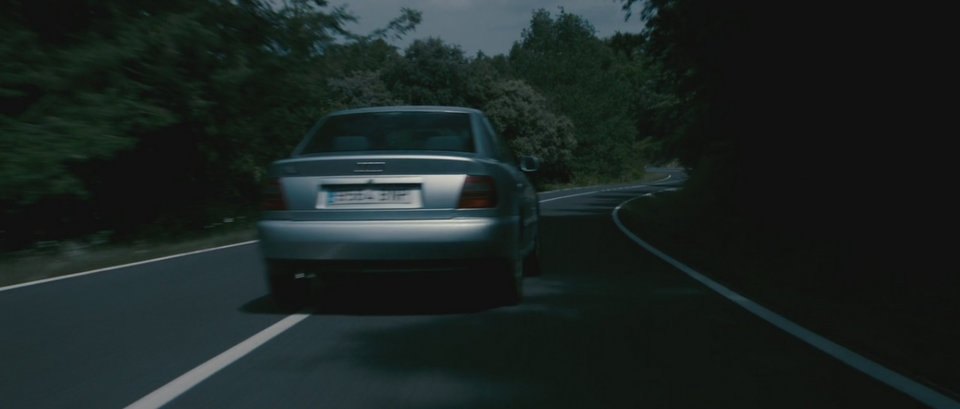 IMCDb.org: 1997 Audi A4 1.9 TDI B5 [Typ 8D] in "Insensibles, 2012"