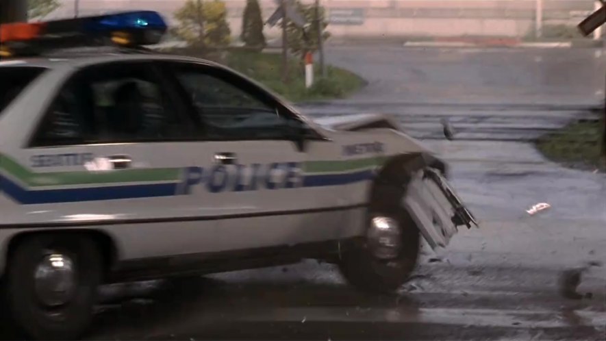 IMCDb.org: 1991 Chevrolet Caprice 9C1 in "Excess Baggage, 1997"