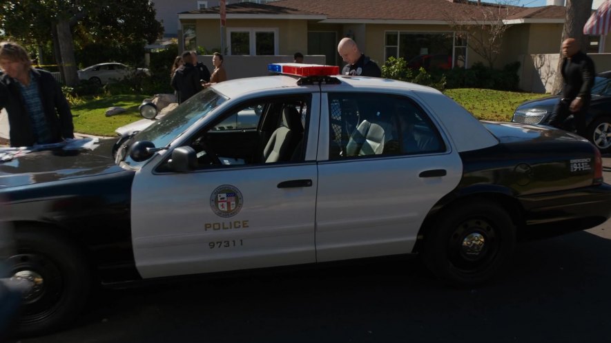 IMCDb.org: 2006 Ford Crown Victoria Police Interceptor [P71] in "NCIS ...